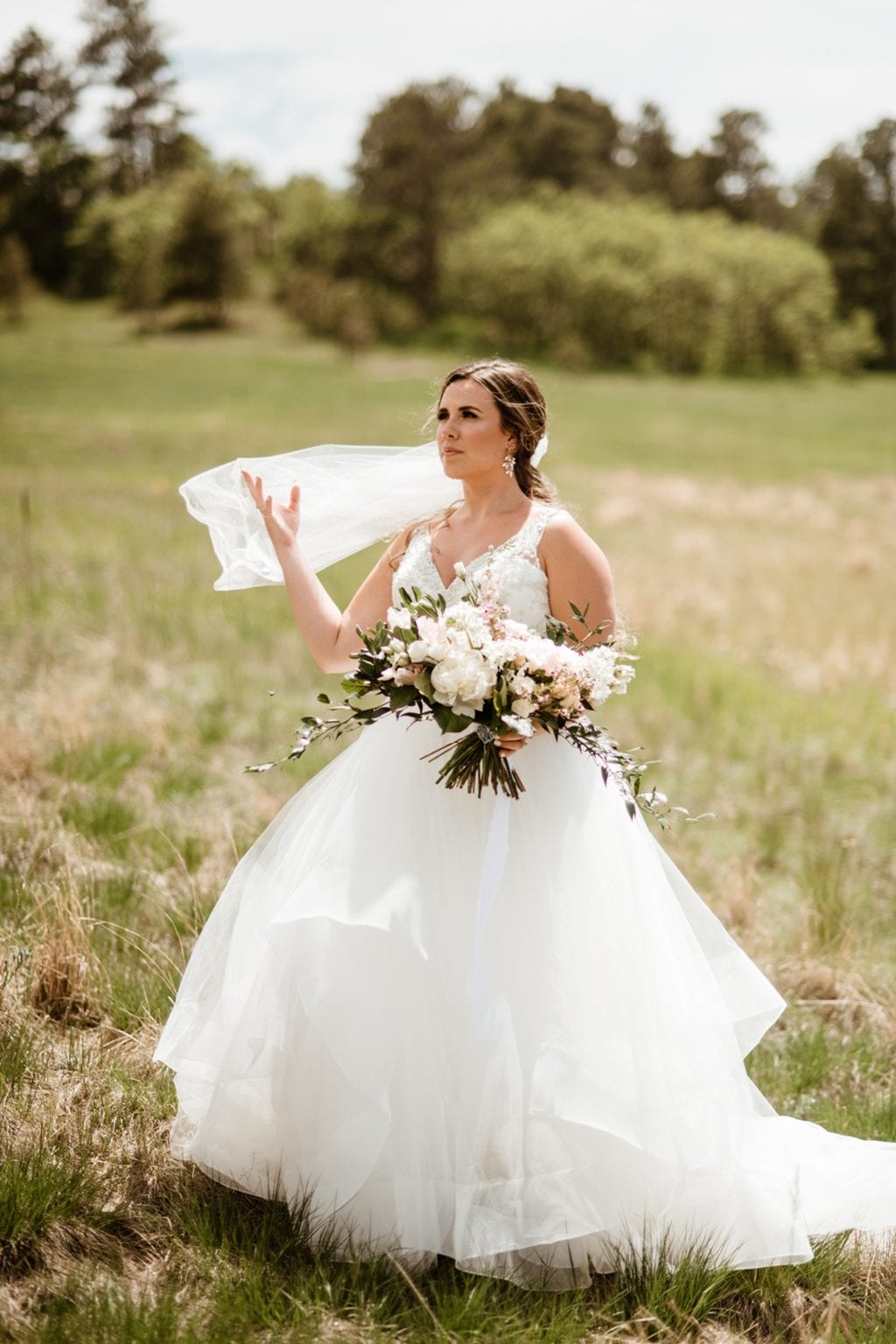 Flying Horse Ranch Wedding in the Summer | Holly + Zack