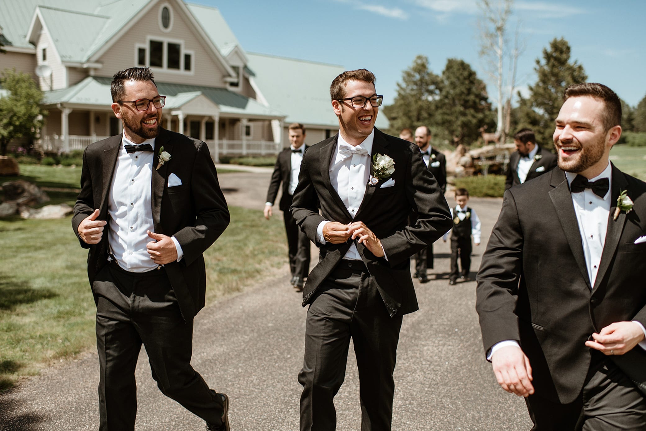 Flying Horse Ranch Wedding in the Summer | Holly + Zack