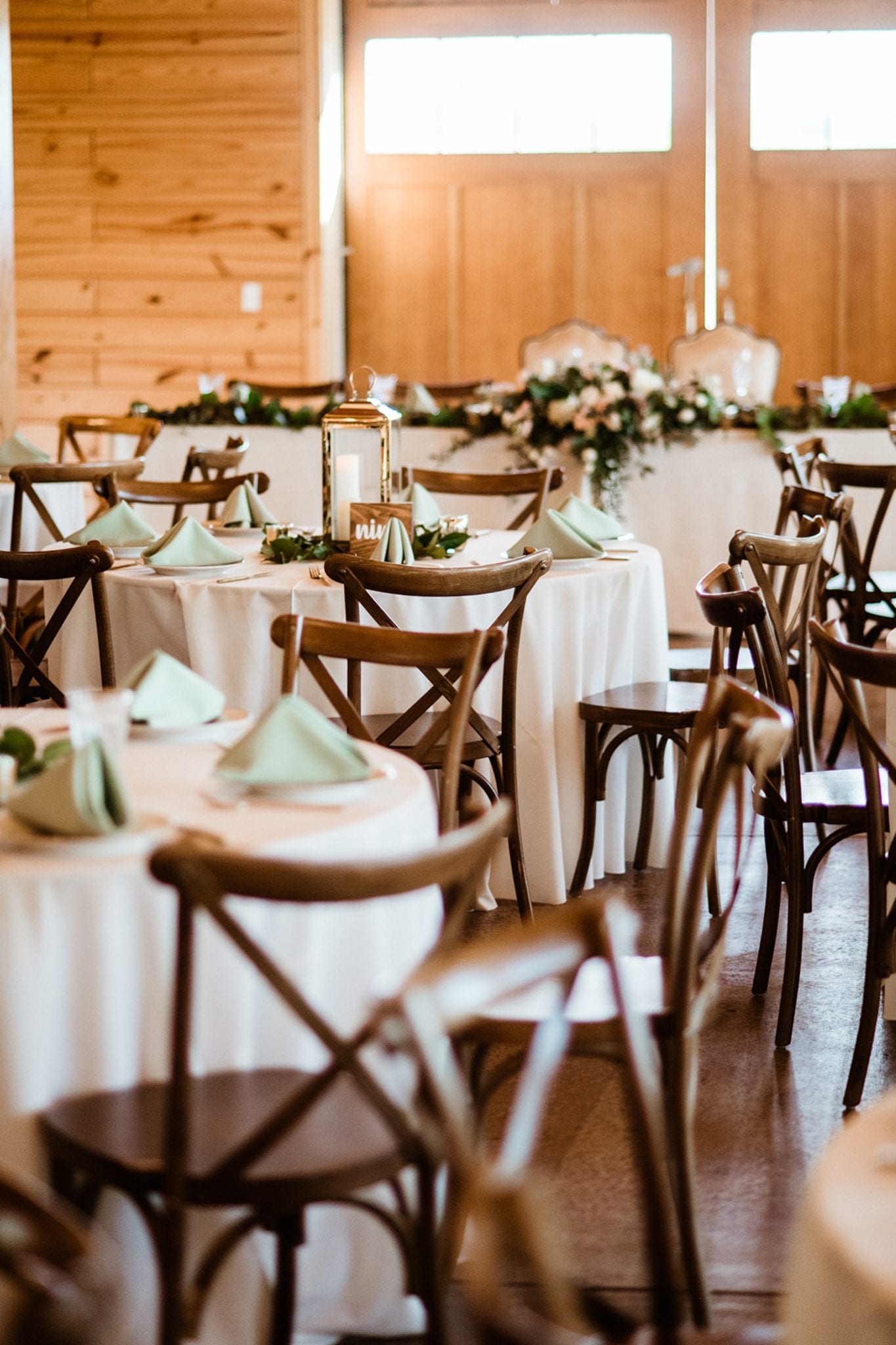 Flying Horse Ranch Wedding in the Summer | Holly + Zack