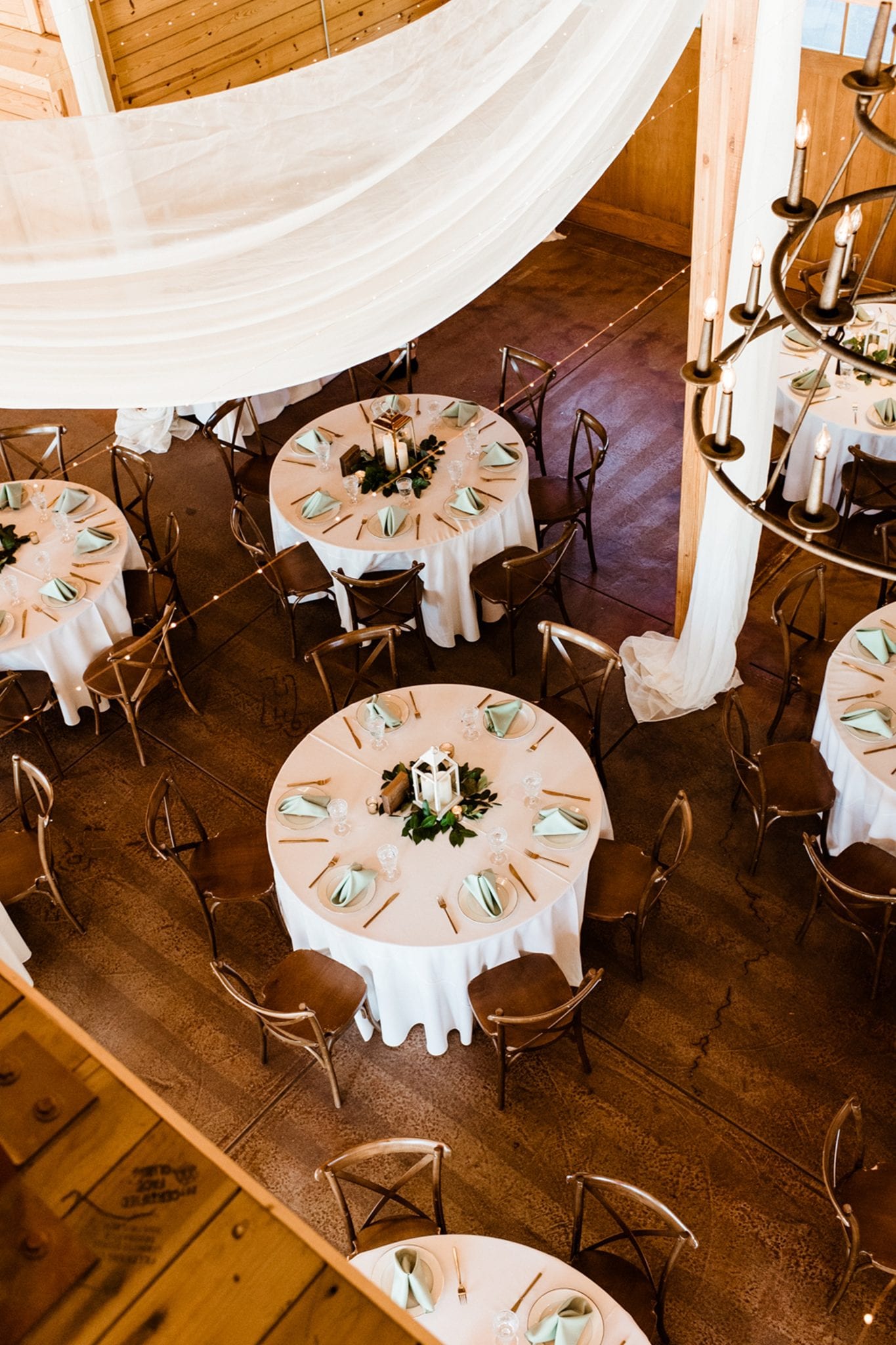 Flying Horse Ranch Wedding in the Summer | Holly + Zack