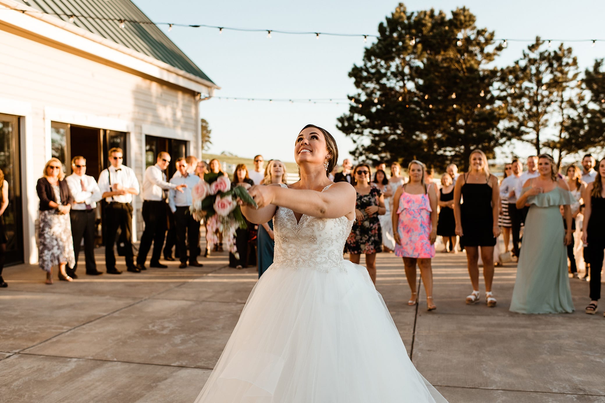 Flying Horse Ranch Wedding in the Summer | Holly + Zack