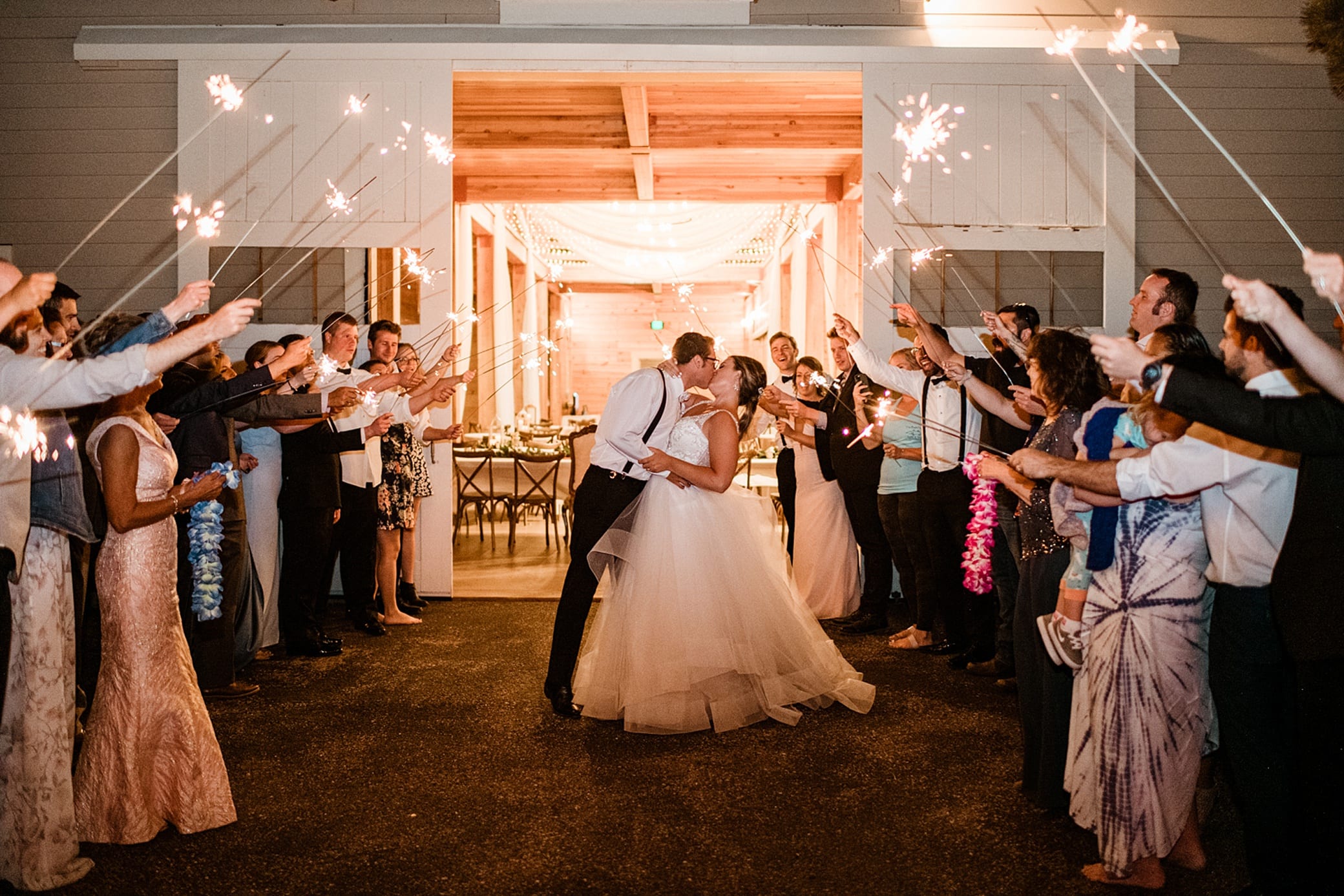 Flying Horse Ranch Wedding in the Summer | Holly + Zack