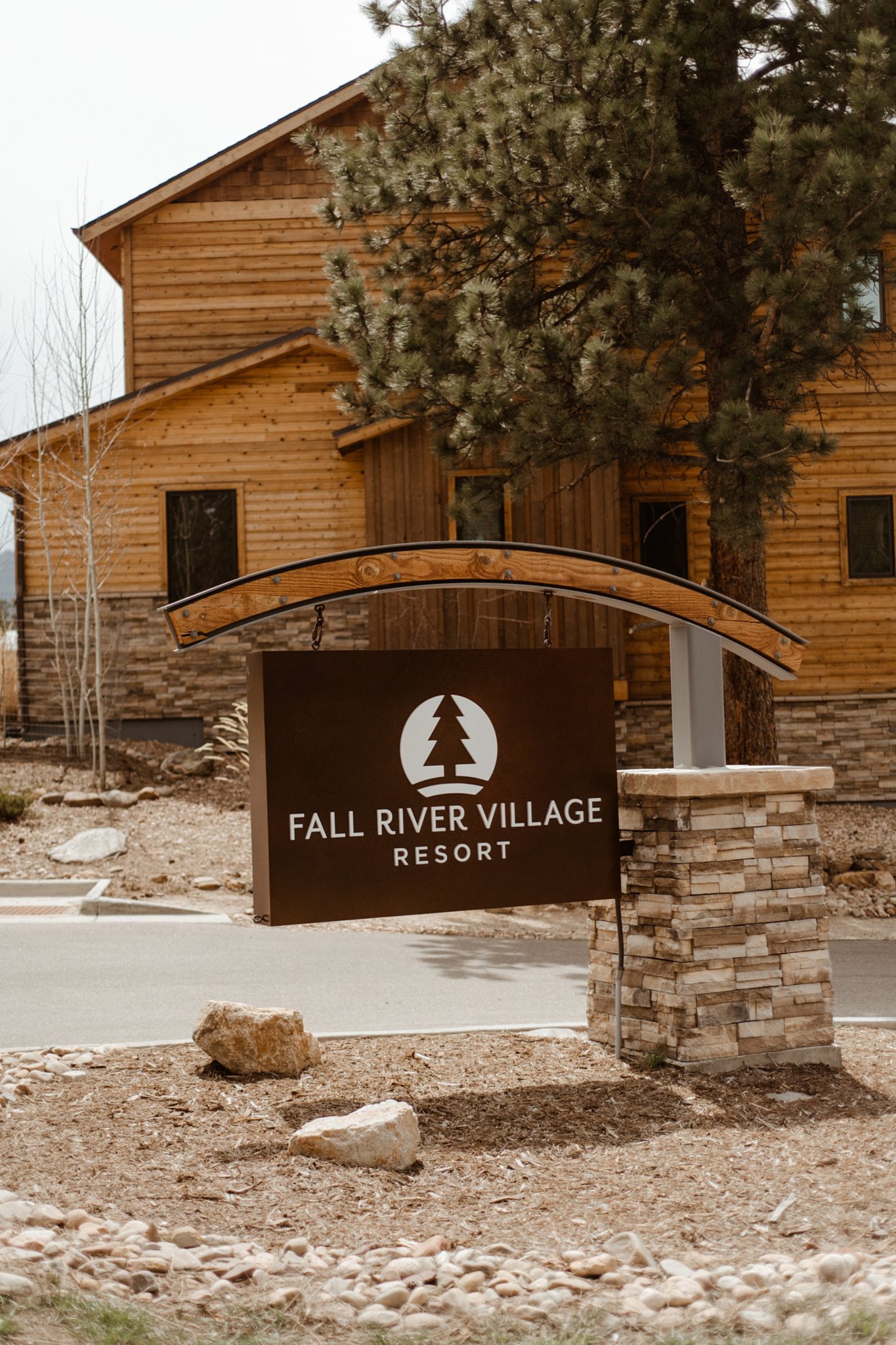 SkyView Wedding at Fall River Village | Estes Park Wedding Venue