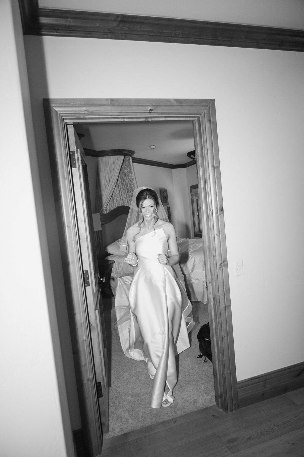 Arrabelle Square Wedding with a Vail Deck Ceremony